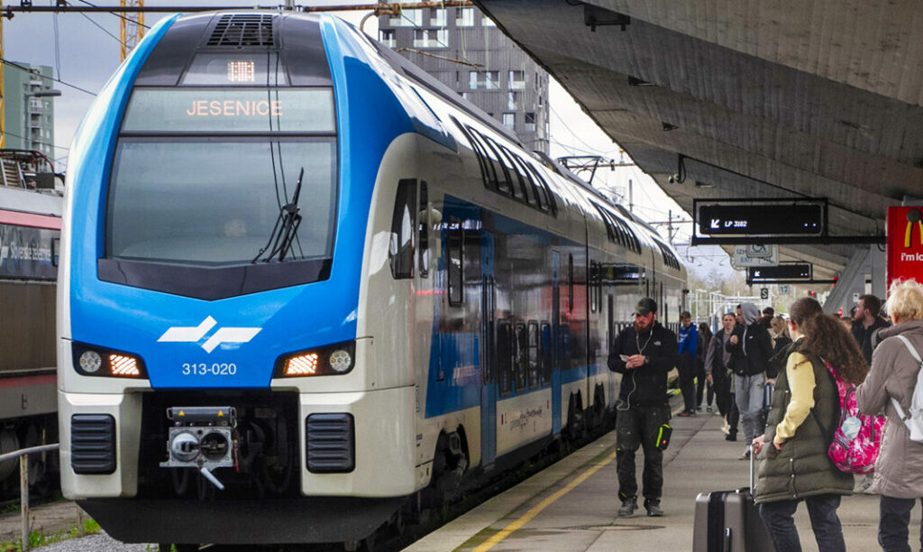 Na zimske poti z vlakom - Slovenske železnice – Potniški promet